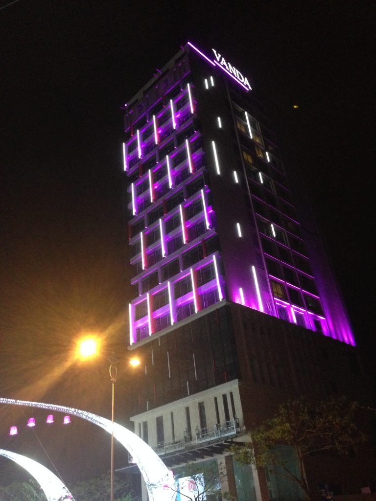 Vietnam – Danang – Vanda Hotel (Facade Lighting) – LuxMozy Technology ...