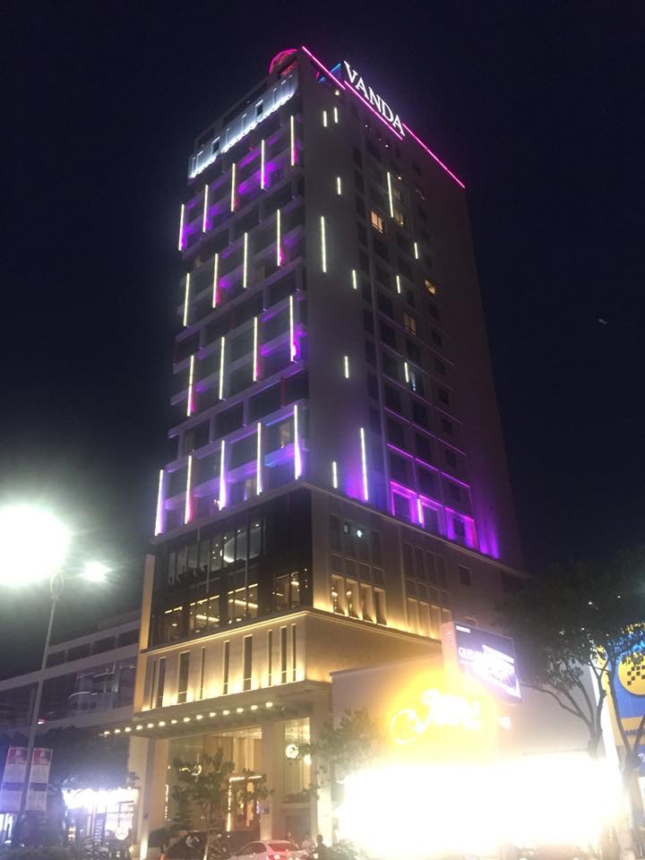 Vietnam – Danang – Vanda Hotel (Facade Lighting) – LuxMozy Technology ...